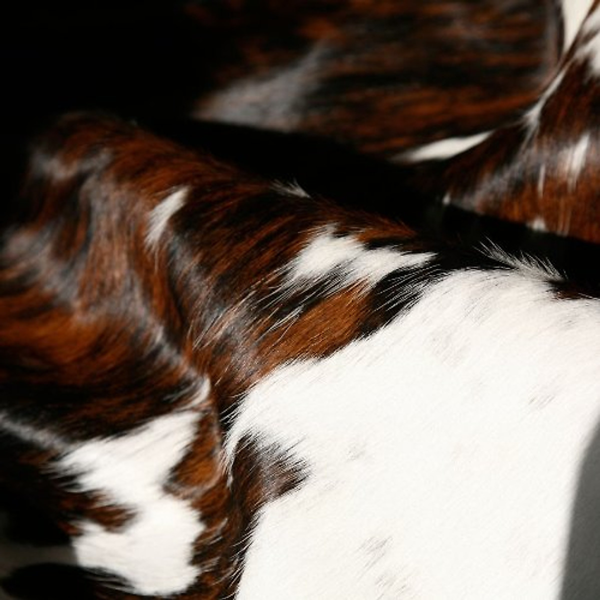 Large Cowhide Rug Tricolor Cowhide Cow Skin Leather Area Rug, Hair On Cow Hide Rugs 5 X 7 ft Black, Brown and White