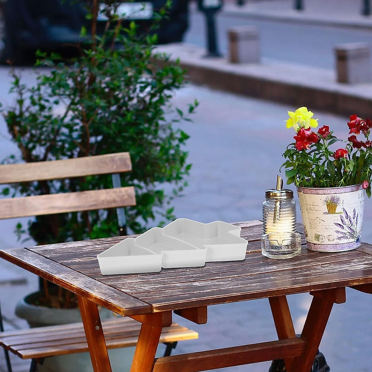 Tofficu Creative Christmas Tree Shape Serving Platter Fruit Plate Household Plastic Nuts Snacks Plates Portable Dishes Serving Tray for Xmas Holiday Party (White)