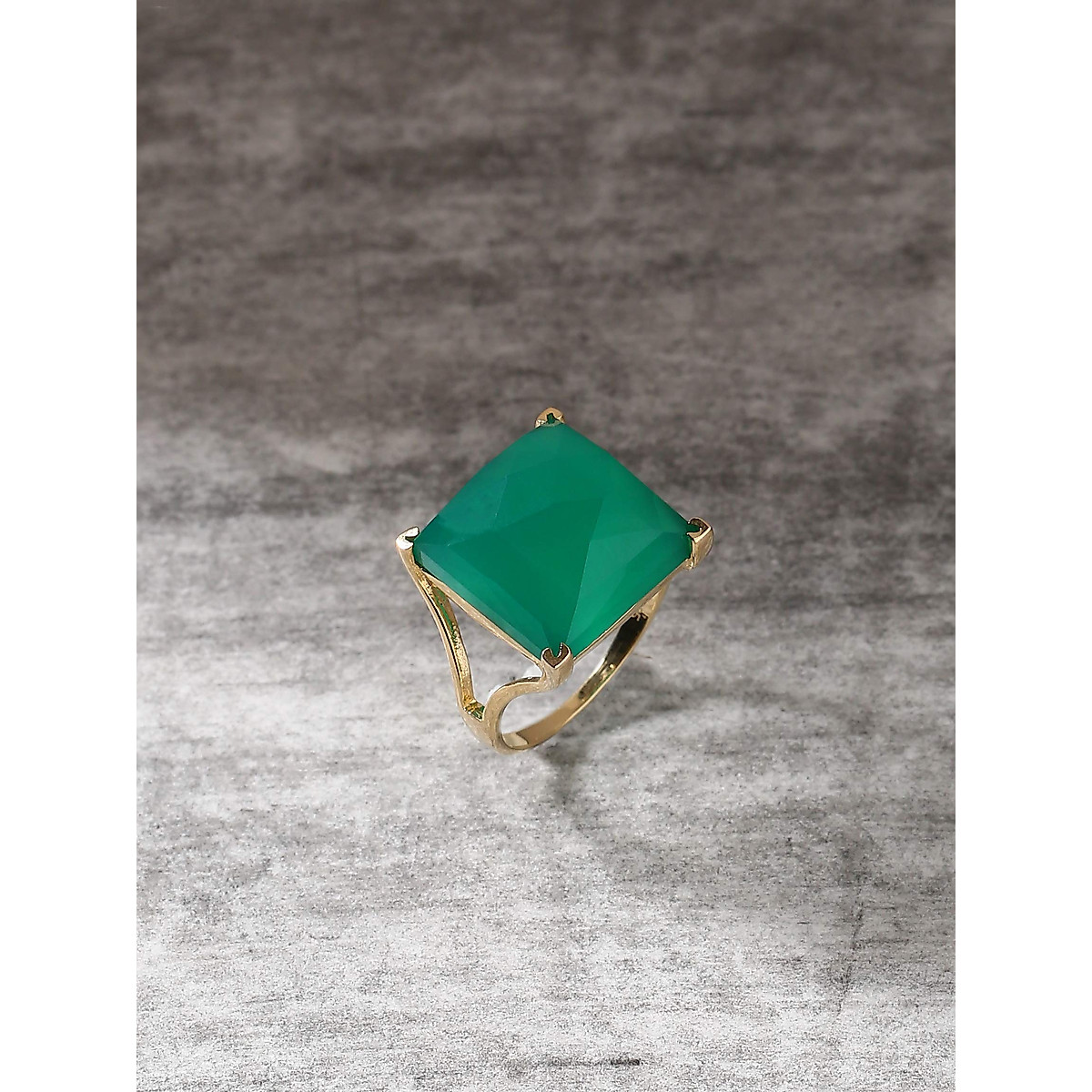 YoTreasure 18kt Gold Over Silver Green Onyx Vintage Solitaire Bold Ring