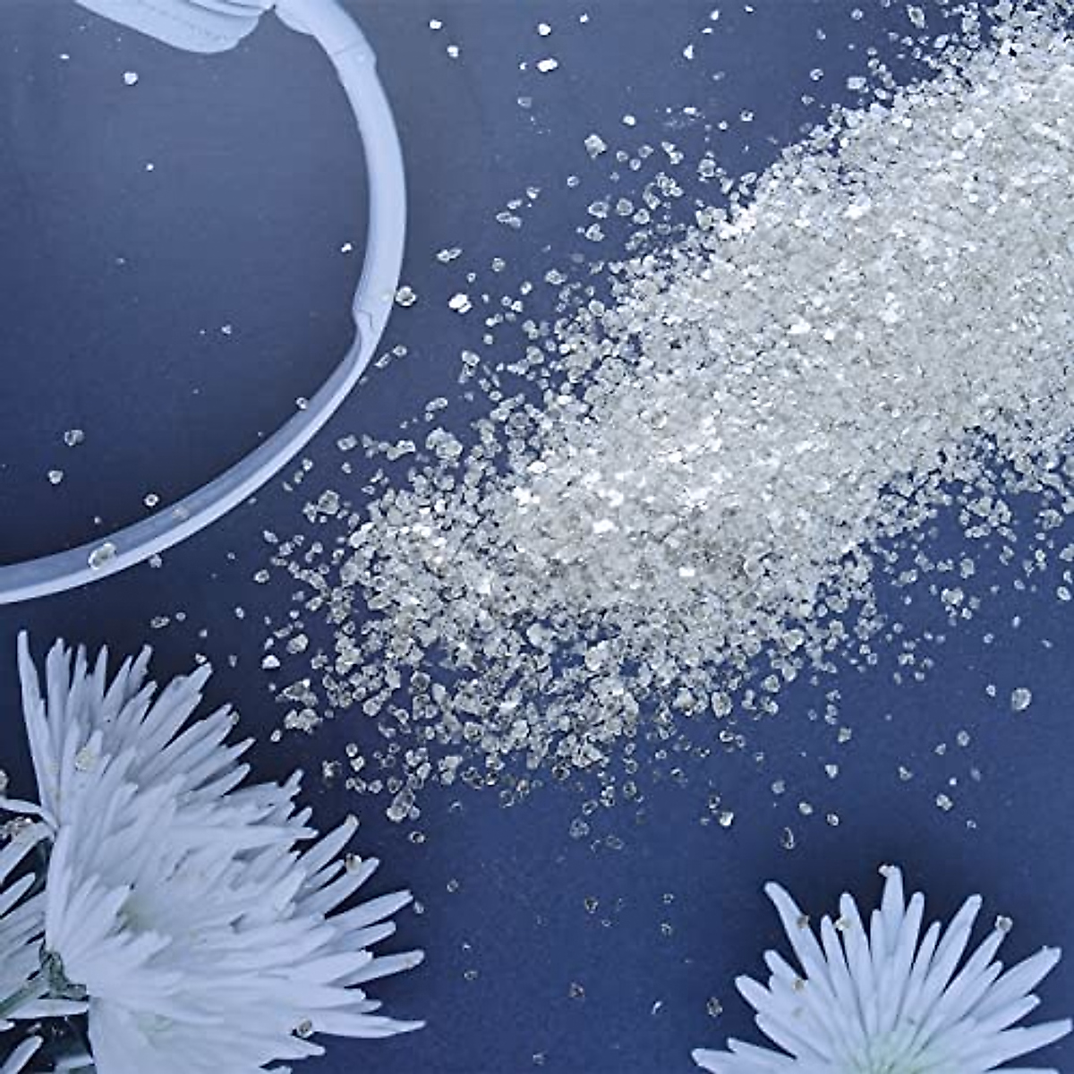 Natural Colored Mica Flakes,Gilding Flakes,Mica Flakes Glitter,Mica Flakes Leaf,Chunky Glitter Irregular Chips for Nail Arts Epoxy Resin Crafts Jewelry Making 2-4mm 120g (Pure White)