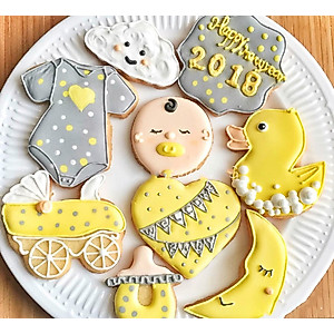 5 Pieces Baby Shower Cookie Cutters,Cute Shapes of Onesie, Bib, Plaque/Frame,Baby Bottle, Baby Carriage for Baby Showers, Reveal Parties with Receipe Book