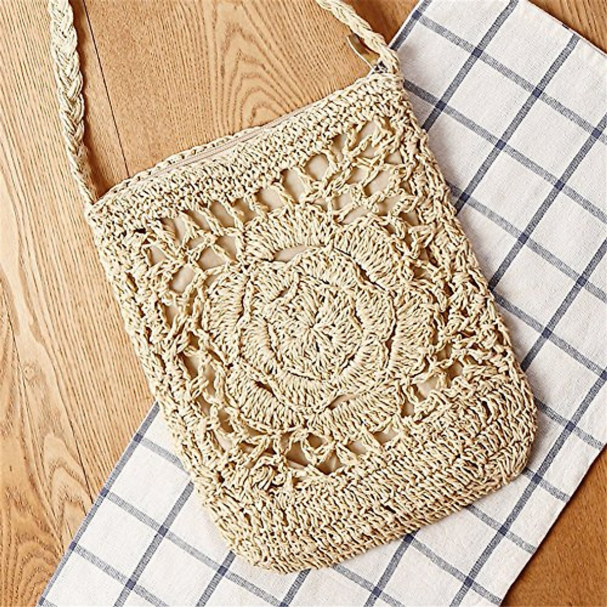 Qoyntuer Woven Straw Messenger Knitted Bag,straw Shoulder Bag Women's Handwoven Crossbody Handbag Cotton Crochet Shoulder Purse Handmade Flower Beach Storage Bag Summer Beach Shoulder Handbag (Beige)