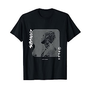 Justin Bieber Changes T-Shirt