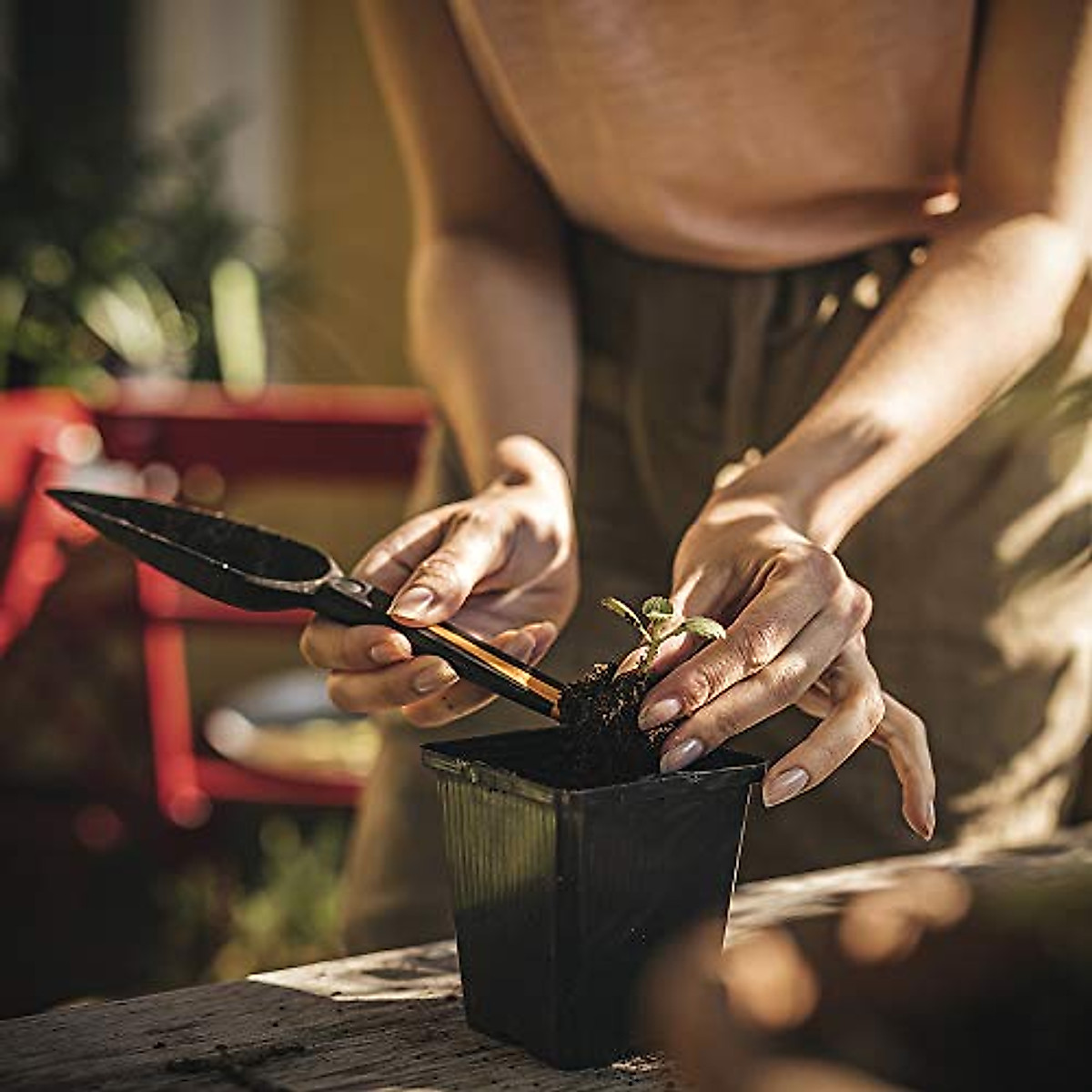 Fiskars 340110-1001 Seed Planting Trowel, Black