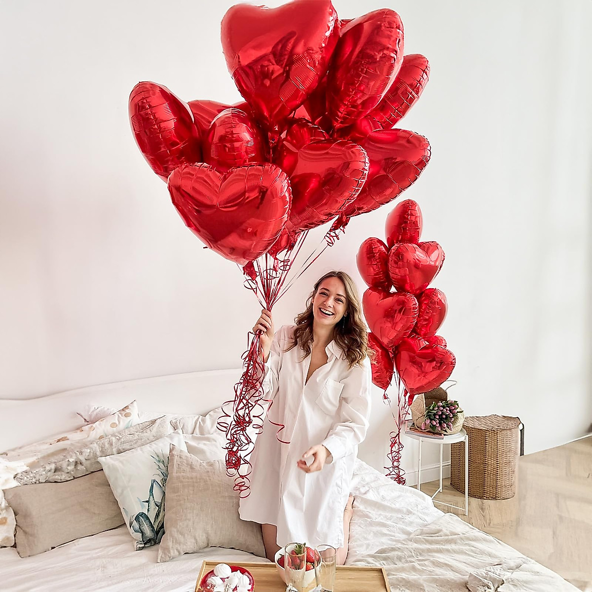 Red Heart Balloons, 18 Inch Red Heart Foil Balloons Large Red Foil Balloons Helium for Valentine's Day Party Decoration Red Heart Shape Mylar Balloons for Valentines Day Birthday Wedding Bridal