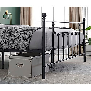 VECELO Full Size Metal Platform Bed Frame with Headboard and Footboard, Heavy Duty Slat Support/No Box Spring Needed Mattress Foundation/Underbed Storage Space, Victorian Style, Black
