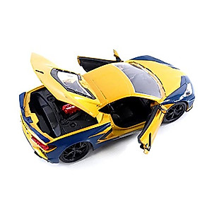 Jada Toys Marvel Wolverine X-Men 1:24 2020 Chevy Corvette Die-Cast Car with 2.75" Wolverine Figure