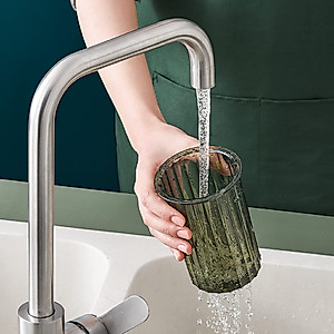 Hanobe Utensil Caddy Silverware Holder - Decorative Cutlery Caddy Gold Green Clear Flatware Storage Organizer Cup Countertop Platic Spoon Fork Knife holder for Table Dinning Kitchen Counter