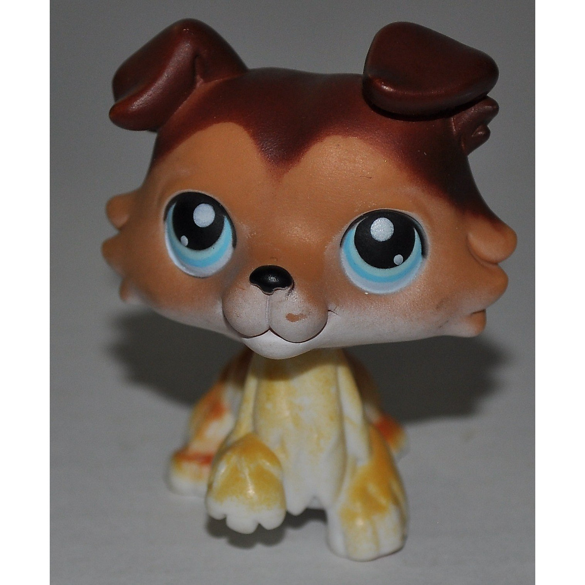 Collie #58 (Raised Paw, Brown, Blue Eyes) - Littlest Pet Shop (Retired) Collector Toy - LPS Collectible Replacement Single Figure - Loose (OOP Out of Package & Print)
