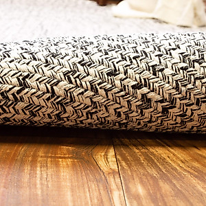 Super Area Rugs Farmhouse Braided Rug Cotton Kitchen Reversible Carpet, Black & White, 4' X 6' Oval