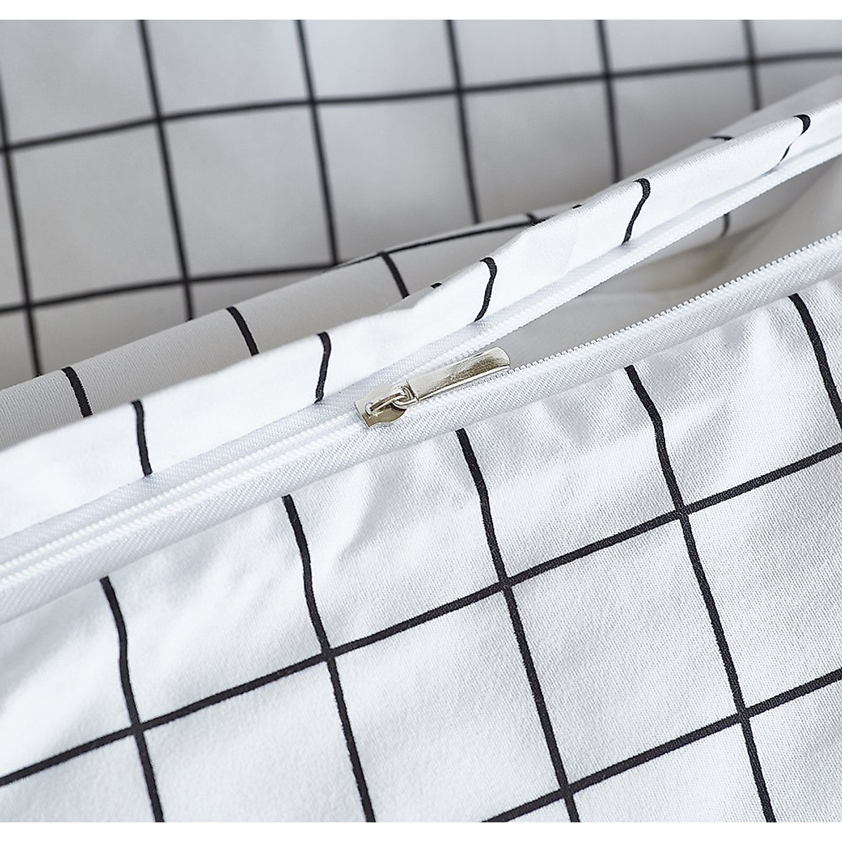 Fire Kirin Queen Duvet Cover Set with Zipper Closure 3Pcs (1 Duvet Cover + 2 Pillowcases) Modern Mini Black and White Grid Checkered Pattern Bedding Cover Set