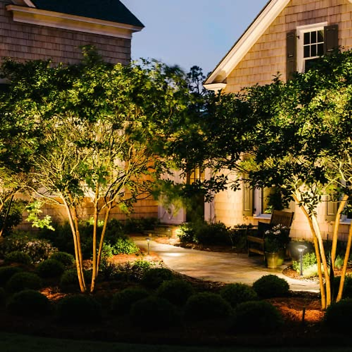 Malibu Celestail LED Pathway Light LED Low Voltage Landscape Lighting Garden Light for Driveway, Yard, Lawn, Pathway, Garden 8406-2104-01