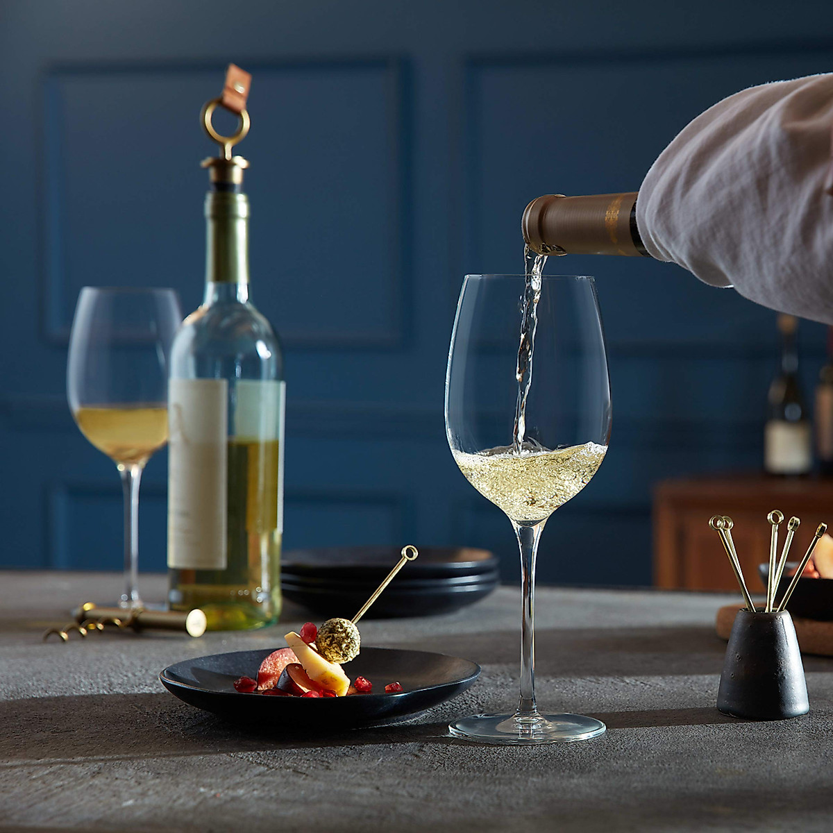 Libbey Signature Kentfield Estate All Purpose Wine Glasses Set of 4, Long Stem Wine Glasses for Red and White Wine, Perfect Wine Glass Gift Set