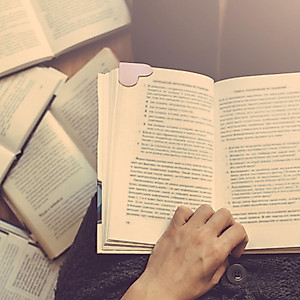 Leather Heart Bookmark, Wayzton 6 Pcs Corner Page Book Marks for Women, Kids, Book Accessories for Reading Lover, Cute Handmade Book Reading Gift for Book Lovers