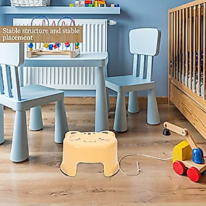 Kisangel Small Round Toilet Stools Squatting Stool Portable One Step Stool Kids Potty Training Stool for Children Pregnant Woman Elderly