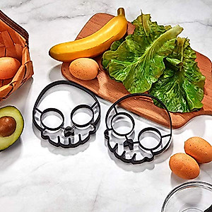 SFASTER Halloween Silicone Egg Mold, Skull Silicone Egg Mold, Breakfast Omelet Mold, Silicone Egg Pancake Ring Shaper, Egg Frying Mold Cooking Tools for DIY Kitchen Accessories (2 Pack)
