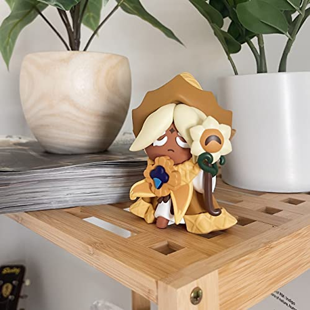 Youtooz Pure Vanilla Cookie Vinyl Figure, 4.5" Adorable Official Pure Vanilla Cookie Figurine from Mobile Game Cookie Run: Kingdom - Youtooz Cookie Run Kingdom Collection