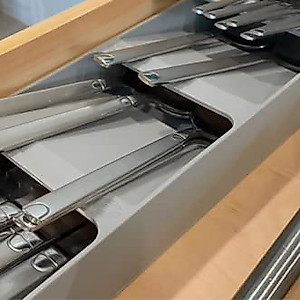 Utensil Drawer Organizer, Expandable Compact Flatware Organizer for Kitchen Drawers,Cutlery Spoon Knives ,Fork and Silverware Partition Storage Cutlery Storage box,2-PACK (Gray)