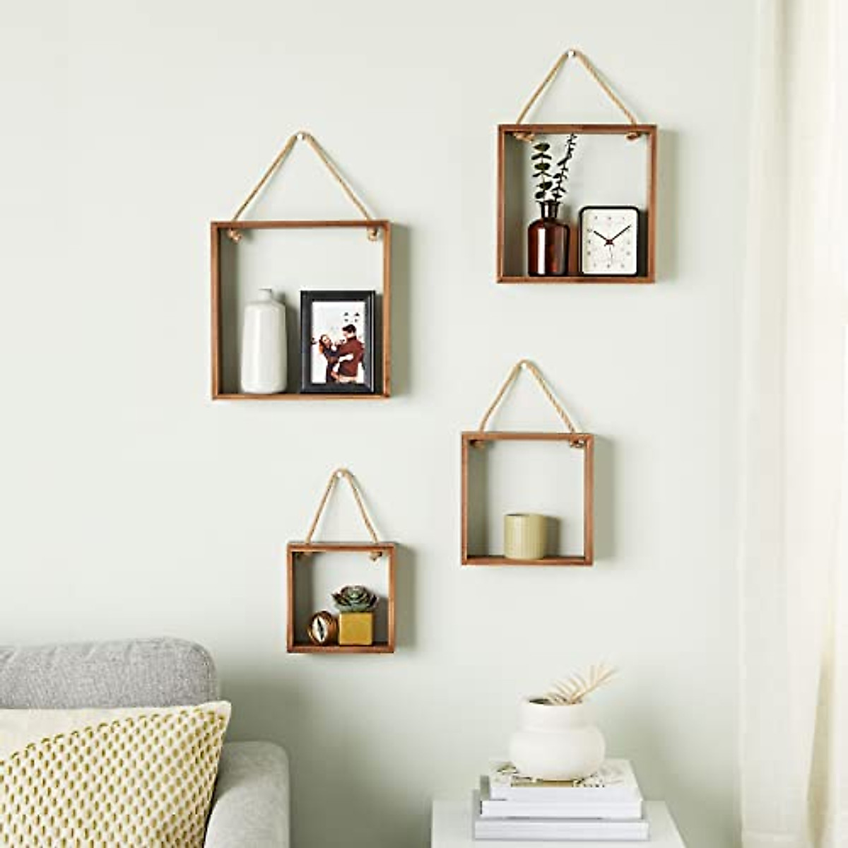 Farmlyn Creek Set of 4 Brown Square Wall Hanging Shelves for Closet, Rustic Wooden Cube Shelf for Bathroom with Rope, (4 Sizes)