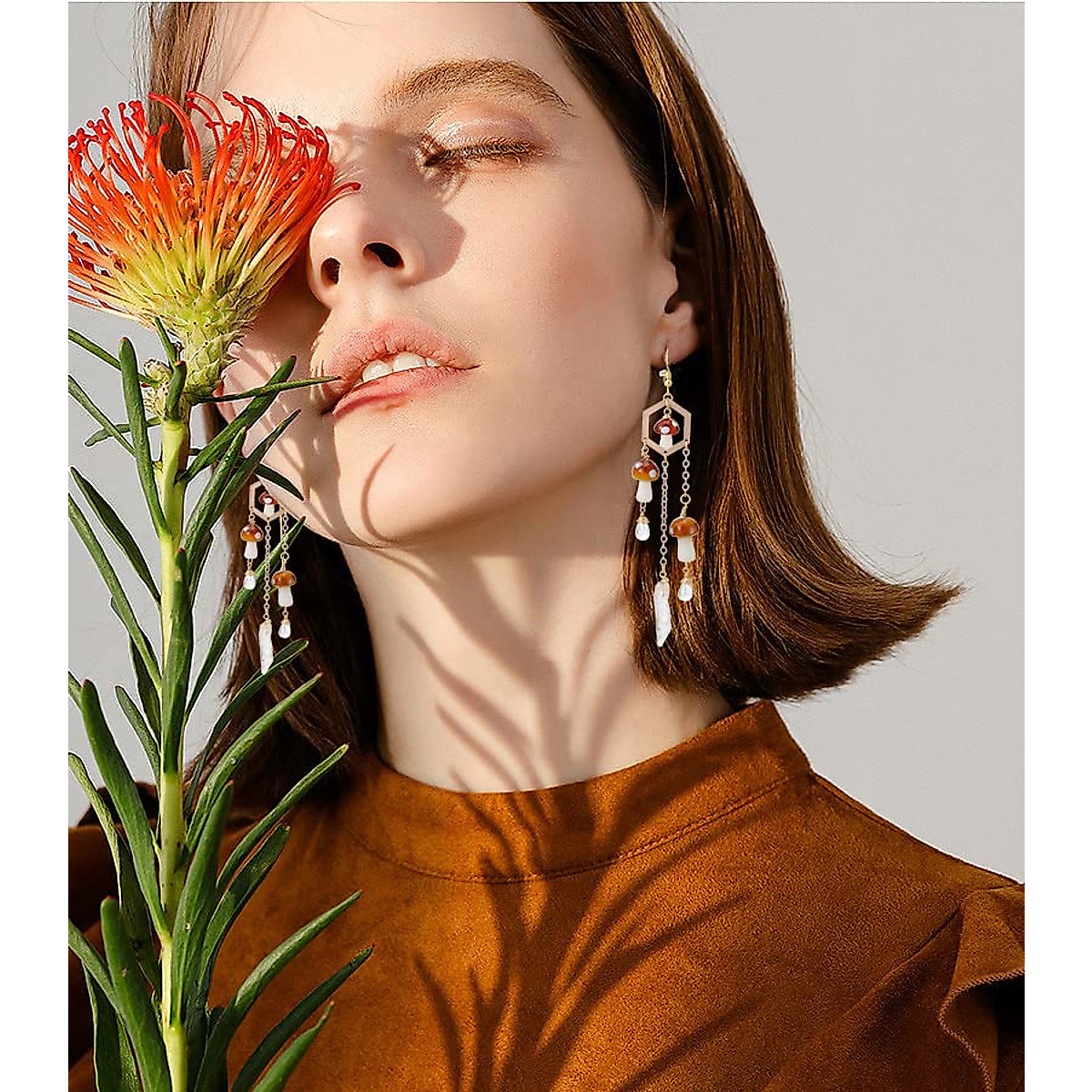 ZKBKJSPZJB Mushroom princess // mushroom earrings. Woodland earrings.Holographic Earrings………