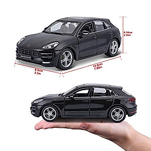 Bburago Porsche Macan Diecast Vehicle (Colors May Vary/1:24 Scale)