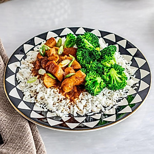 GtPet Dinnerware Black & White Medallion Stoneware, 12 Piece Set