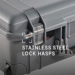 Pelican Air 1535 Case with Foam (Silver)