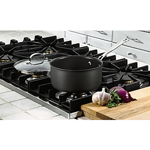 Cuisinart 644-24 Chef's Classic 6-Quart Nonstick-Hard-Anodized, Stockpot w/Cover & 619-18 Nonstick-Hard-Anodized, 2-Quart, Saucepan w/Cover