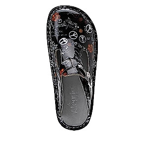 Alegria Women's Classic Peace & Love Patent Clog 9.5-10 W US