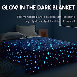 Elegear Kids Cooling Blanket for Hot Sleeper, Glow in The Dark Blanket As Gifts for Girls Boys, Q-Max>0.5 Arc-Chill 3.0 Cool Fabric Keep Body Cool, Soft Summer Cold Blanket for Sleeping 51" x 67"