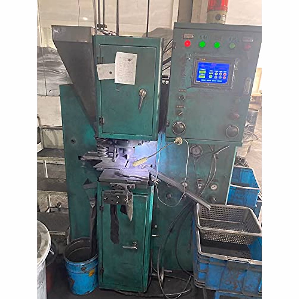 defoo 68147 68150 Carbon Motor Brushes Suitable for Harbor Freight Central Machinery Chicago Demolition Hammer Jack Hammer Demo Hammer Breaker Hammer