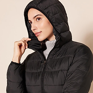 Amazon Essentials Women's Lightweight Full-Zip Water-Resistant Hooded Puffer Coat (Available in Plus Size), Black, Large