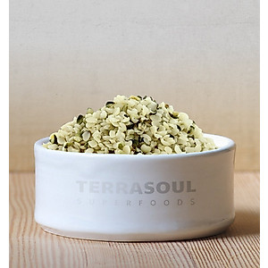 Terrasoul Superfoods Organic Hemp Seeds, 16 Oz, Versatile Superfood for Smoothies, Salads, and Grain-Free Toppings
