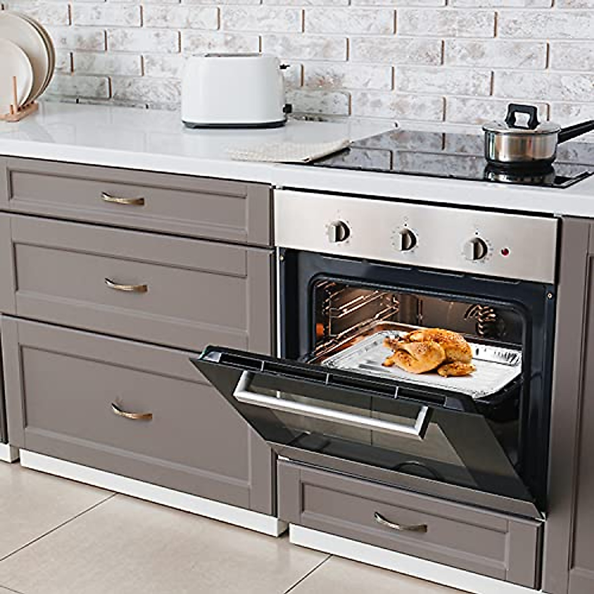 PARTY BARGAINS 24 Aluminum Broiler Pans - 11.5 X 8.25 X 1 Inches, with ribbed bottom. 7 Ridges 0.5 high, 1 inch apart. Heavy Duty Aluminum Disposable Grill Pans. for Cooking, Roasting. BBQ, Picnic