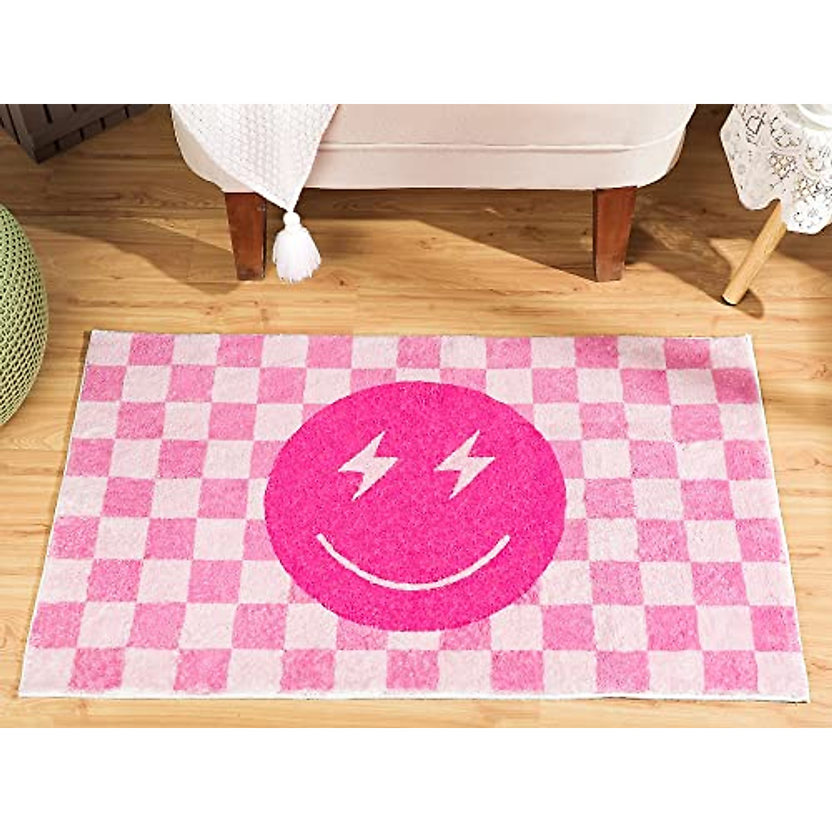 Pink Smile Face Rug Preppy Buffalo Check Plaid Contemporary Funny Rug Checkered Carpet Preppy Room Decor Reversible Rug for Living Room Bedroom Dormitory Front Porch Hallway Farmhouse, 1.97 x 3.28 ft