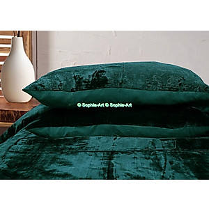Sophia-Art 3 Pcs Ultra Luxury Rayon Velvet Bedding Boho Solid Duvet Cover UO Comforter Cover (Dark Green, King 90"x104")