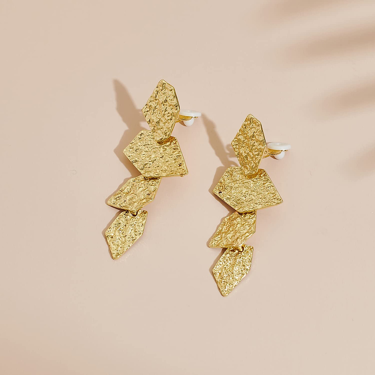 LILIE&WHITE Gold Clip On Earrings For Women Hammered surface Gold Geometric Clip Earrings Women Fashion Jewelry Gold Earrings