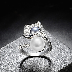 Aprilery Pearl Rings for Women, Fashion Infinity Flower Ring Crystal Statement Ring Band Cocktail Costume Jewelry Gifts for Her