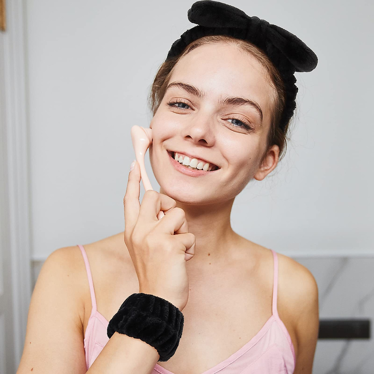 WHAVEL 6PCS Spa Headband and Wristband Set, Face Wash Headband Makeup Skincare Headband Wrist Bands for Washing Face