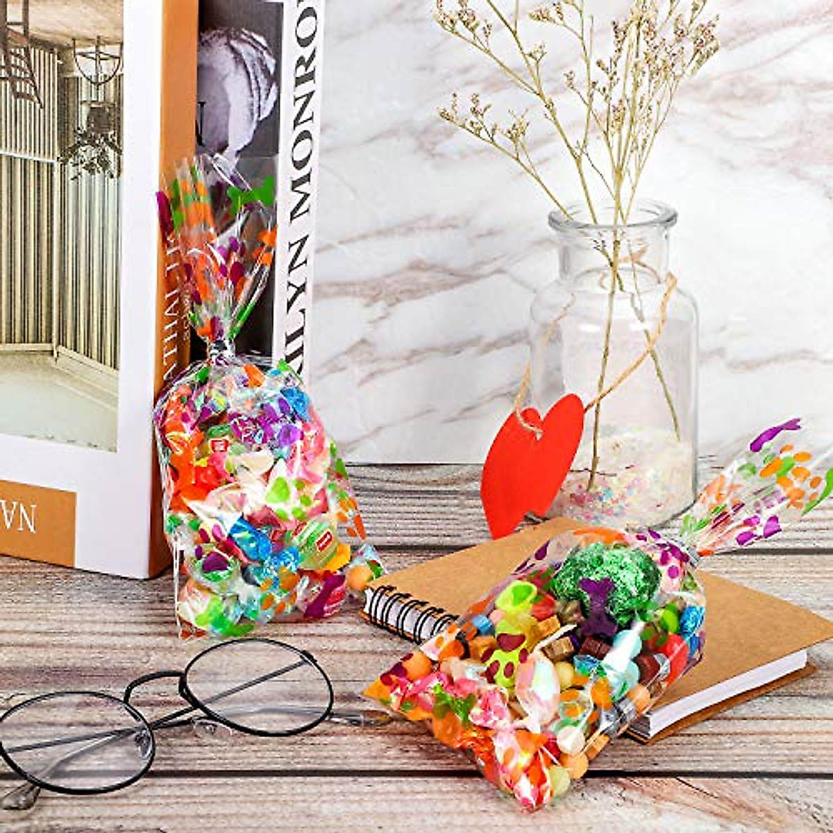 Maitys 100 Pieces Paw Bone Print Treat Bags Cellophane Clear Food Bags with 200 Pieces Twist Ties for Candies Chocolate Cookies Dessert Snacks (Colorful)