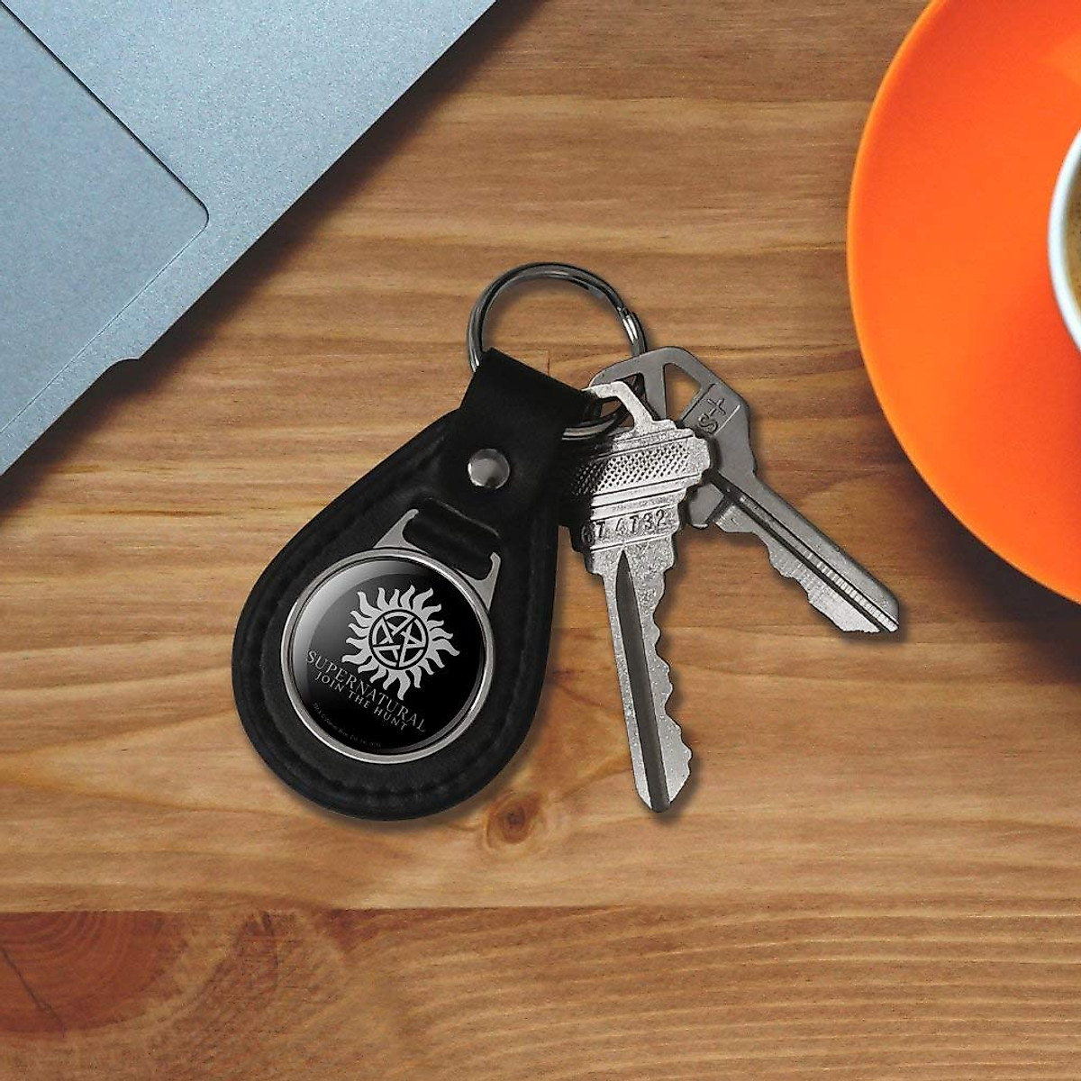 GRAPHICS & MORE Supernatural Anti Possession Symbol Black Leather Keychain