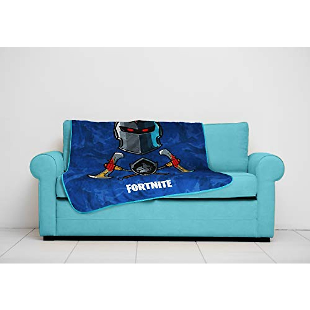 Jay Franco Black Knight Blue Camo Throw Blanket (Official Fortnite Product)
