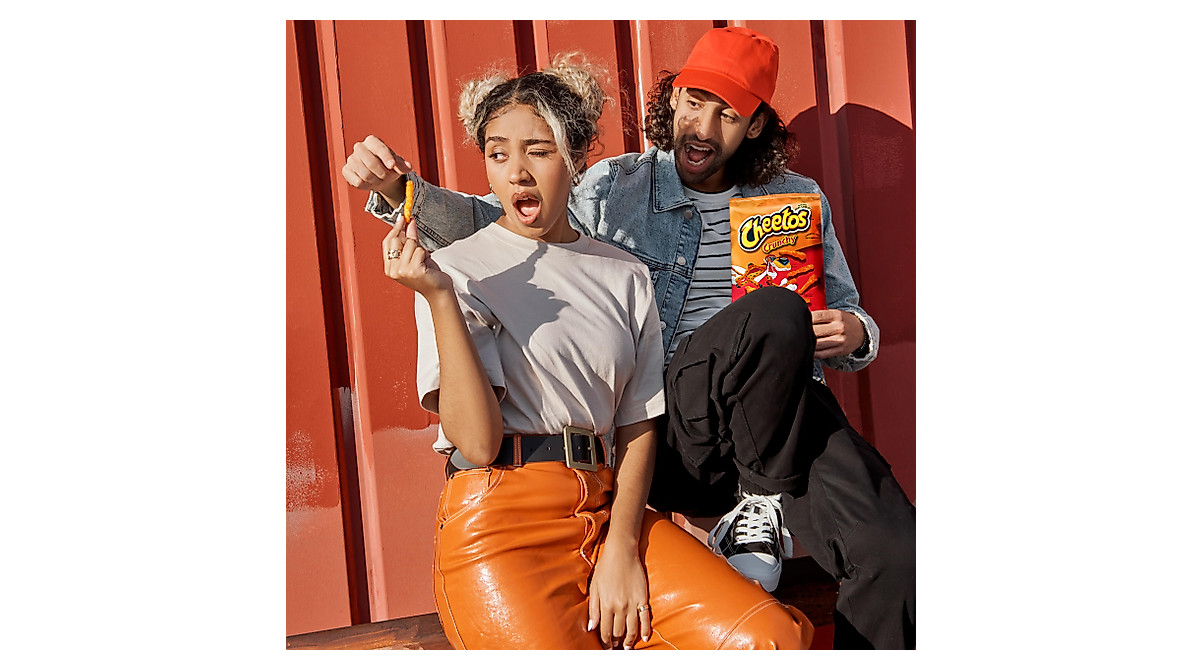 Cheetos Cheddar Jalapeno Snacks - Pack of 40, Crunchy & Cheesy