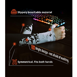 Selerity Gaming Arm Sleeve PC Sport open glove thumb hole esports gamers Paints Spray, White Black, Medium