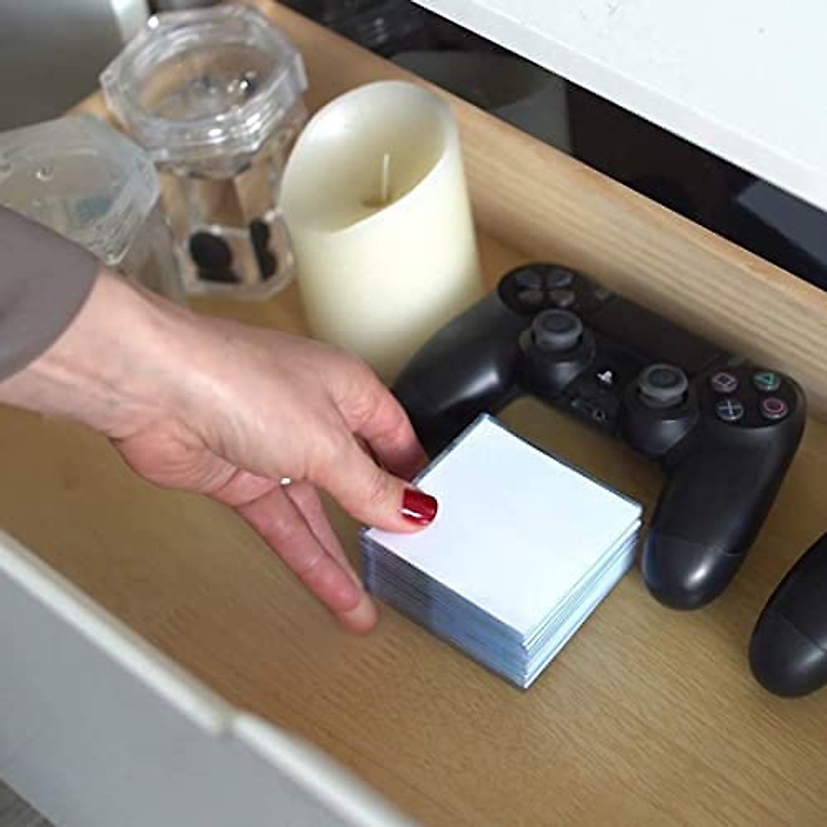 Bravestorming Mover Erase, Stackable and Magnetic Mini Whiteboard on The Palm, 72x72x3mm, Pack of 4 (Pen Included) (Yellow), Art Supplies for School and Office Projects and Presentations