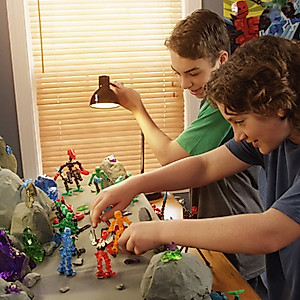 Zing Klikbot Zanimation Studio - Includes 2 Klikbots, Phone Stand/Holder and 2 Sided Backdrop Screen, for Ages 6 and Up
