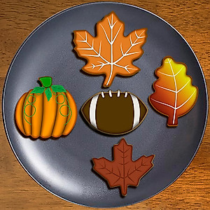 Thanksgiving Cookie Cutters Set – Pumpkin, Football, Turkey, Maple Leaf, Oak Leaf, Squirrel, Acorn - 10Pce Fall Holiday Cookie Cutters - Large Cookie Cutters for Fall Thanksgiving Party (Gift Package)