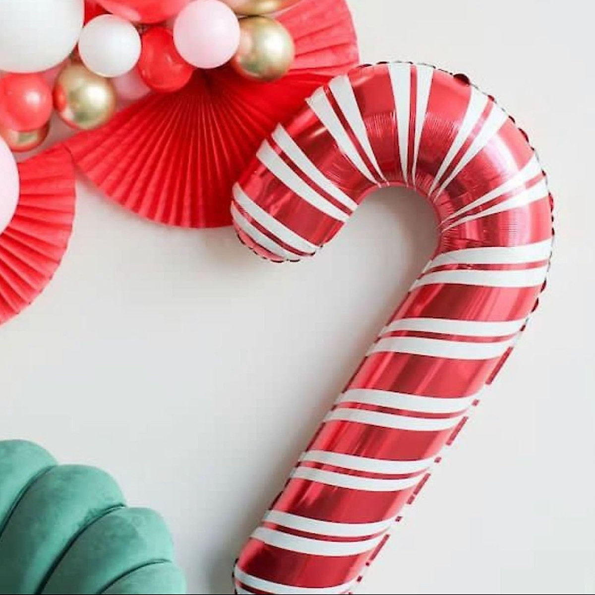 VitaCraft 149Pcs Christmas Balloon Kit, Red, White, Light Green, Dark Green, Gold Metallic Balloons with Candy Cane, Balloon Strip & Glue Dots for Christmas Party Decorations