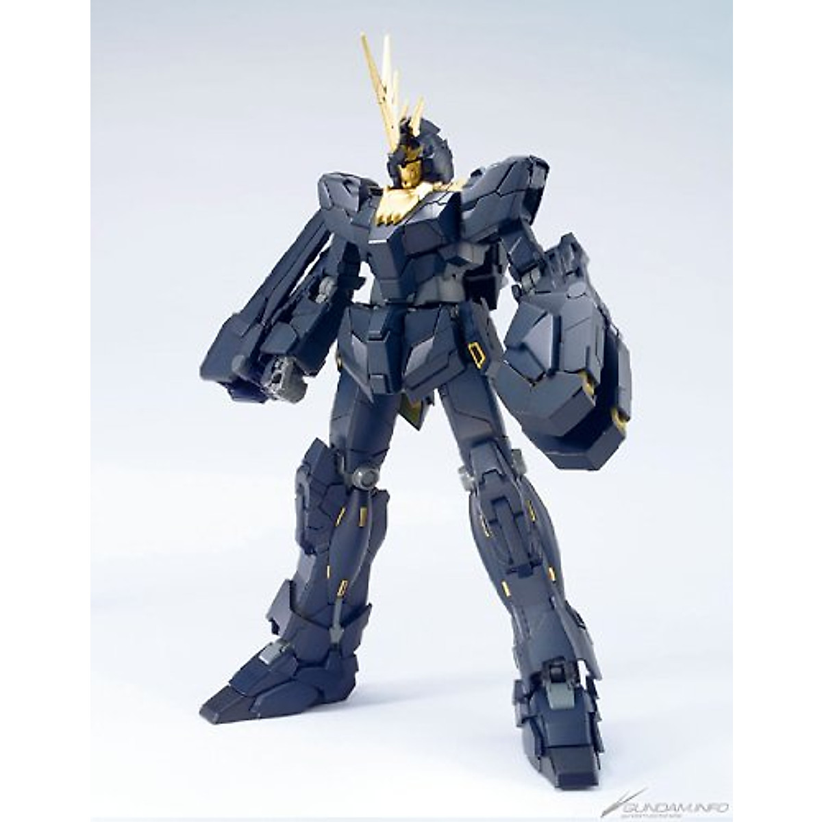 Bandai Hobby RX-0 Gundam Unicorn Unit 02 Banshee 1/100 Master Grade (175316)