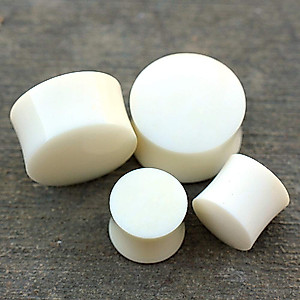 Cocobul Pair of Organic White Buffalo Bone Saddle Ear Plug [D10-077]
